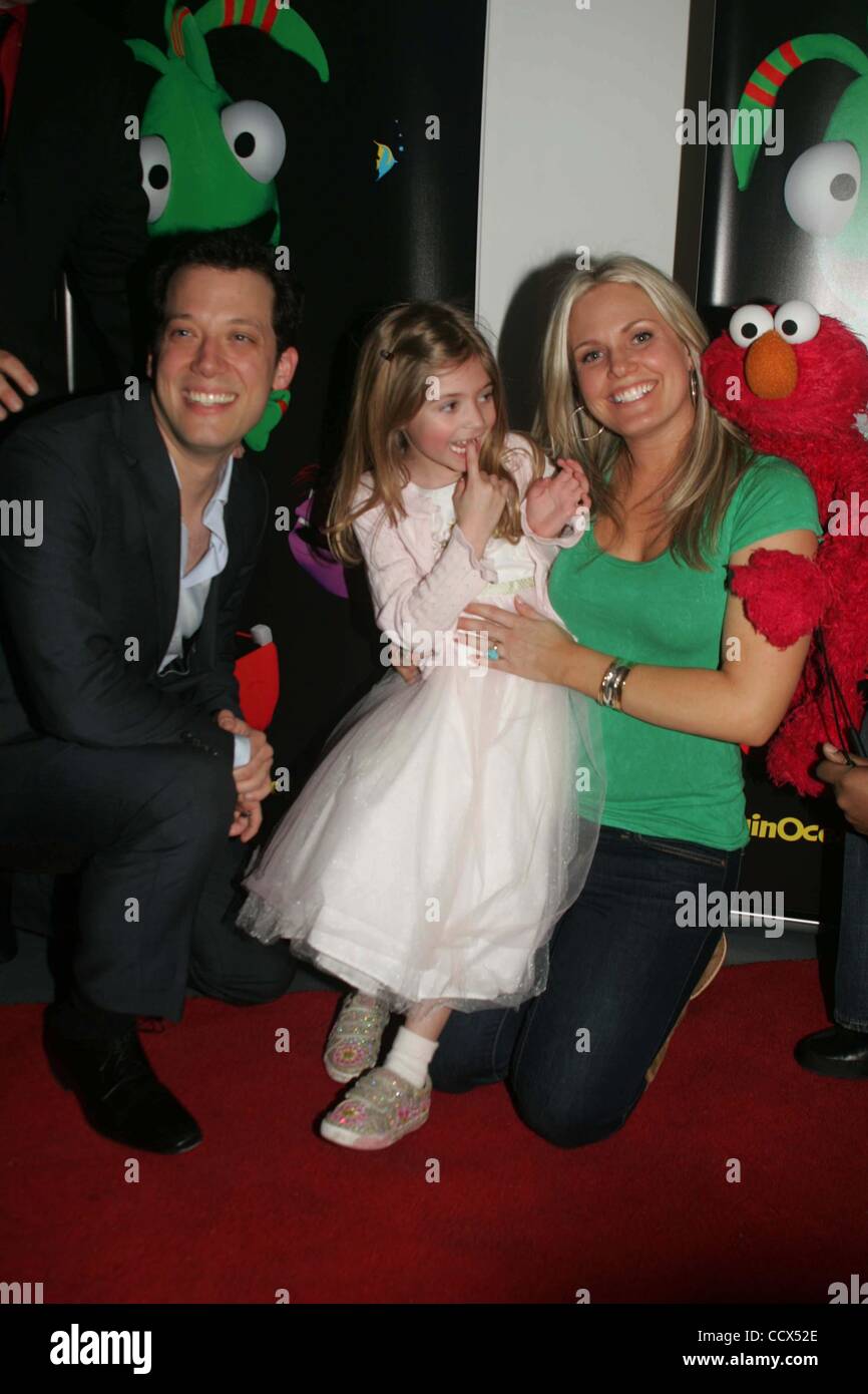 Her daughter julia colombino hi-res stock photography and images - Alamy