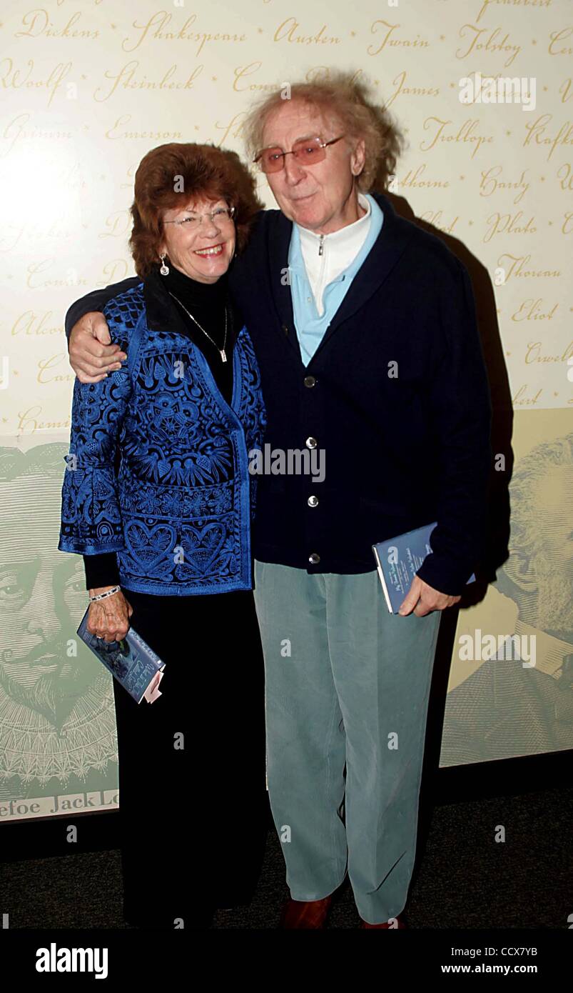 Gene wilder and karen wilder hi-res stock photography and images - Alamy