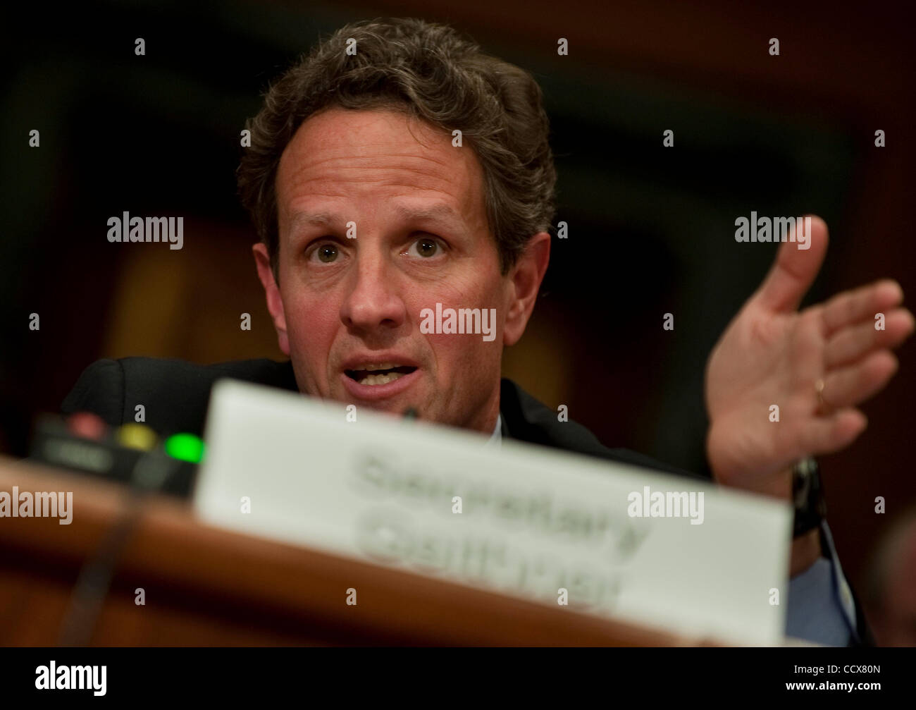 Treasury secretary timothy geithner hi-res stock photography and images ...