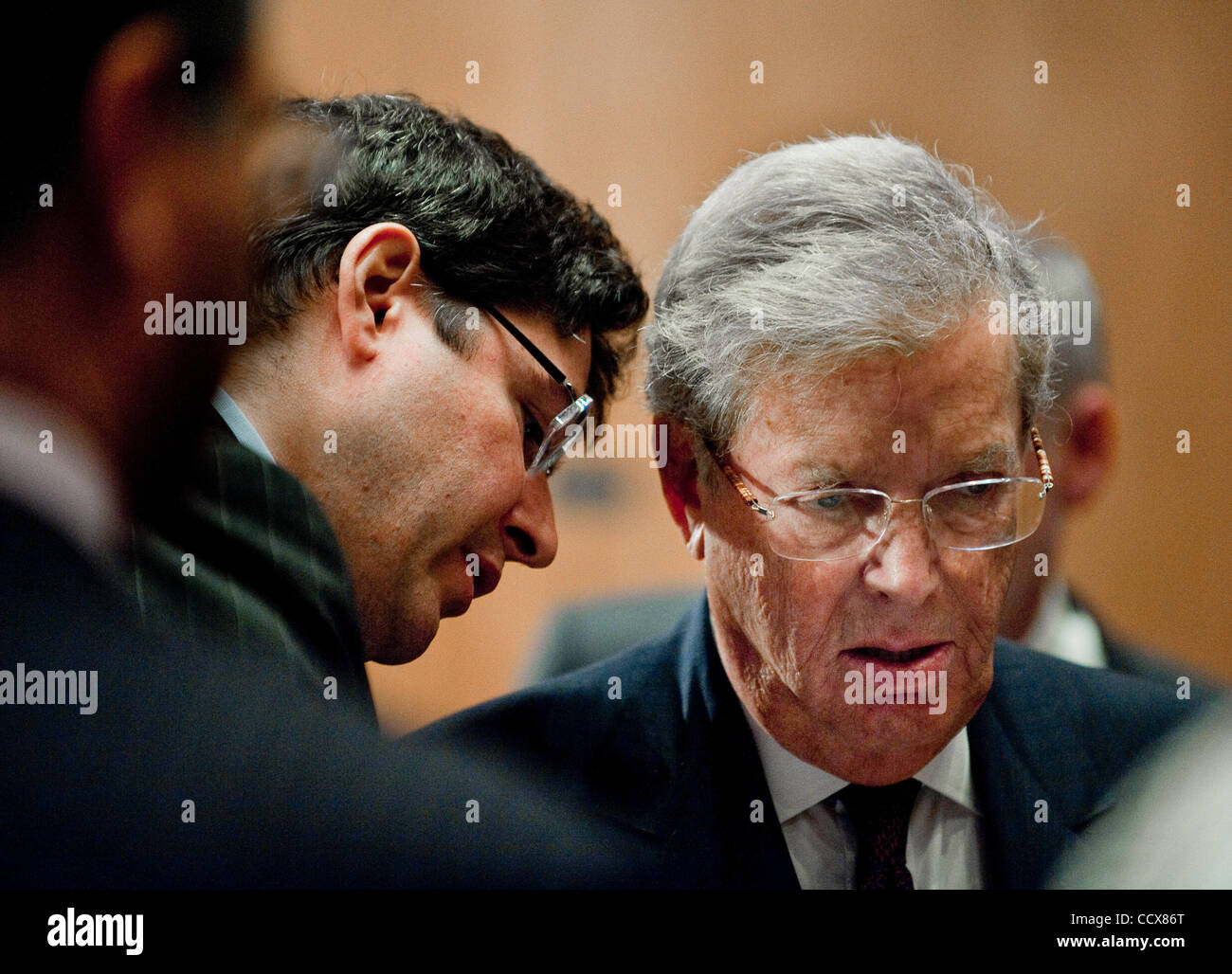 James cayne hi-res stock photography and images - Alamy