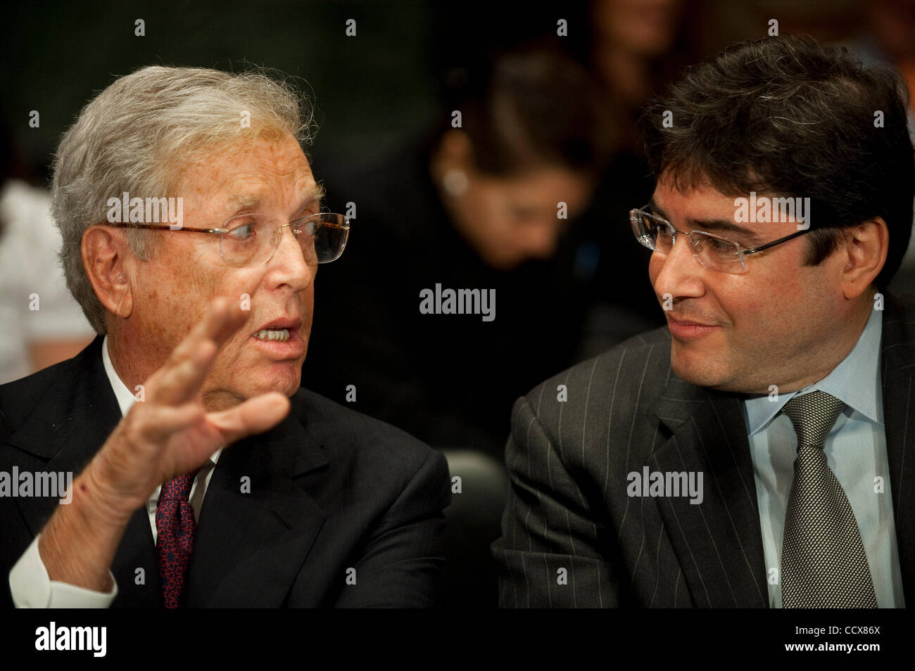 James cayne hi-res stock photography and images - Alamy