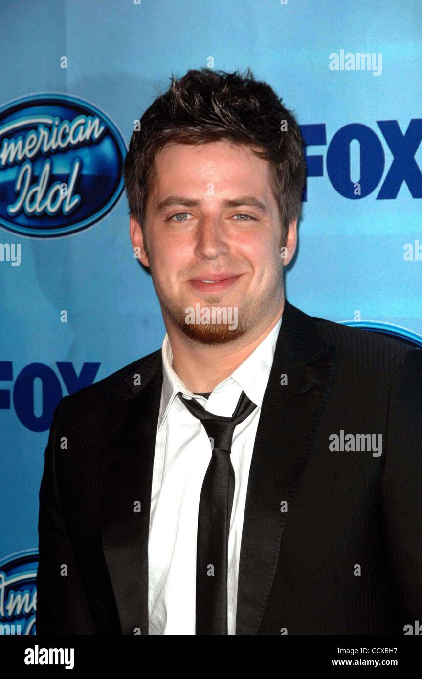 May 26, 2010 - Los Angeles, California, U.S. - LEE DEWYZE Attending The ...