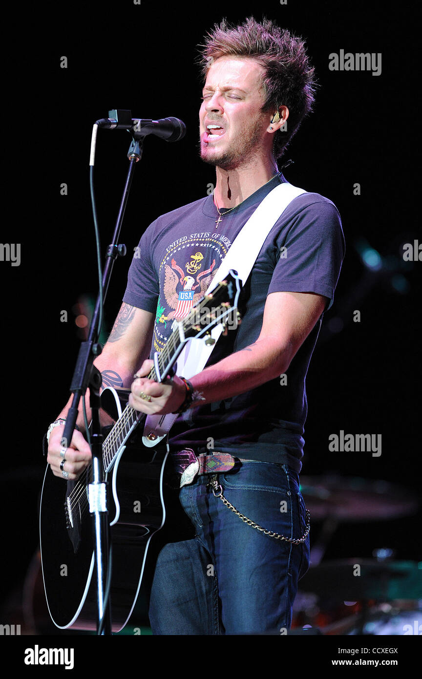 Stephen barker liles hi-res stock photography and images - Alamy