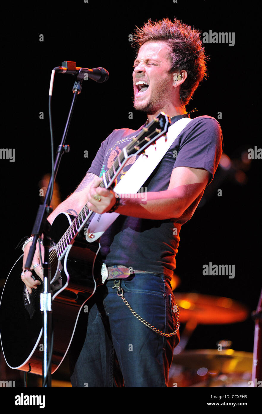 Stephen barker liles hi-res stock photography and images - Alamy