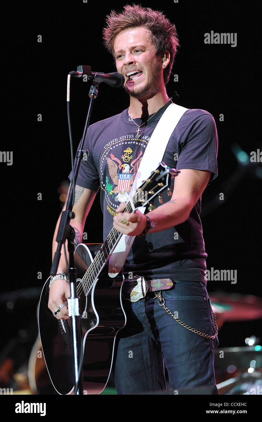 Stephen barker liles hi-res stock photography and images - Alamy