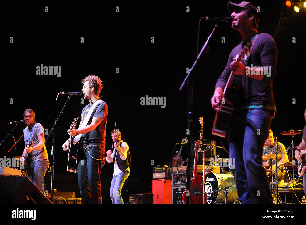 Brian gunderson hi-res stock photography and images - Alamy