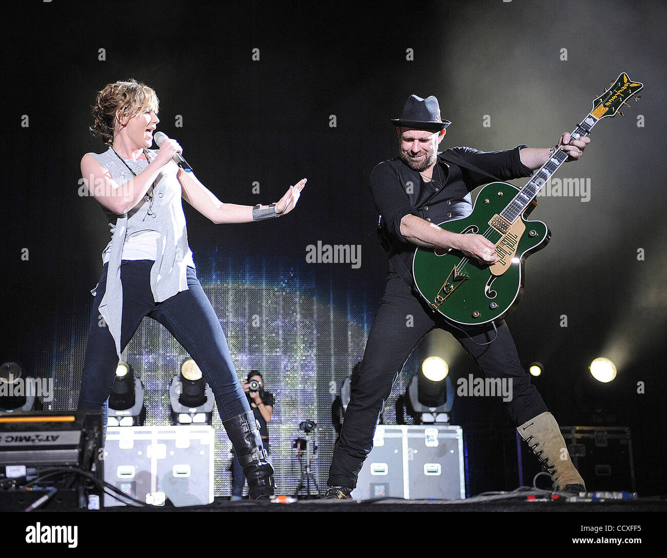 Apr 24, 2010 - Indio, California; USA - Singer JENNIFER NETTLES and ...