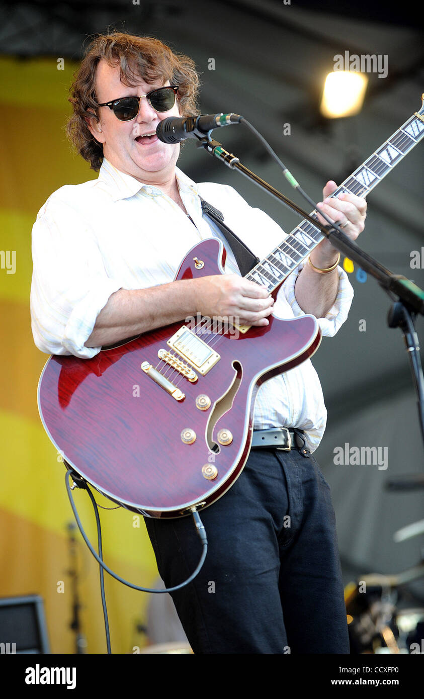 Apr 29, 2010 - New Orleans, Louisiana; USA - Singer / Guitarist JOHN ...