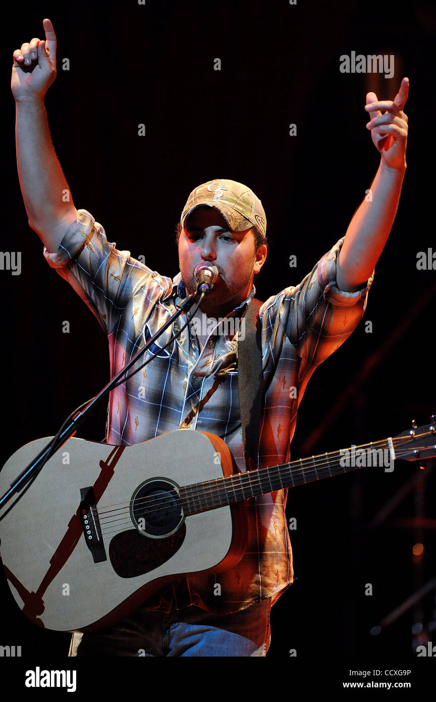 May 7, 2010 - Myrtle Beach, South Carolina; USA - Musician TYLER FARR ...