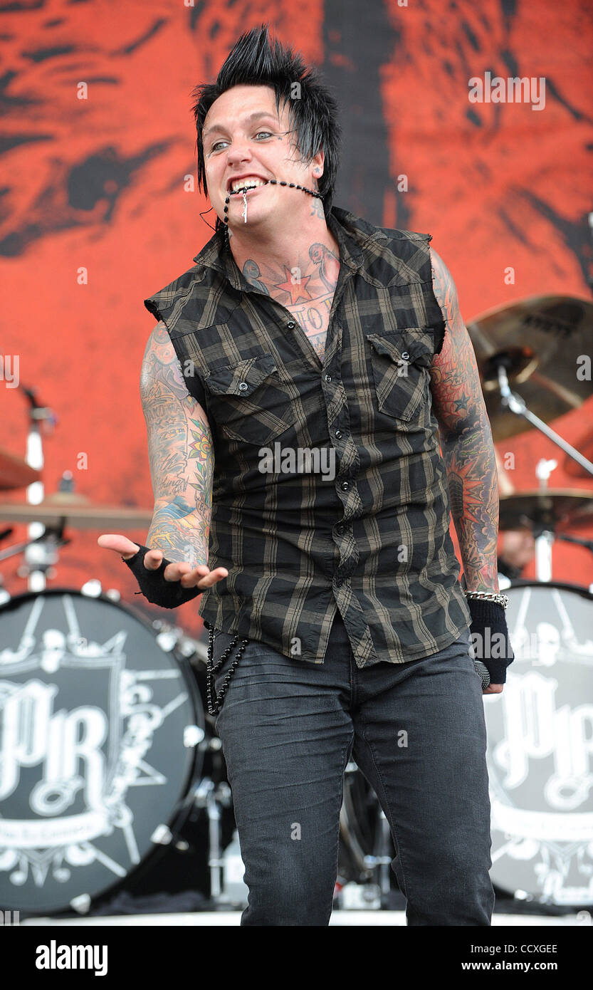 May 22, 2010 - Columbus, Ohio; USA - Singer JACOBY SHADDIX of the band ...