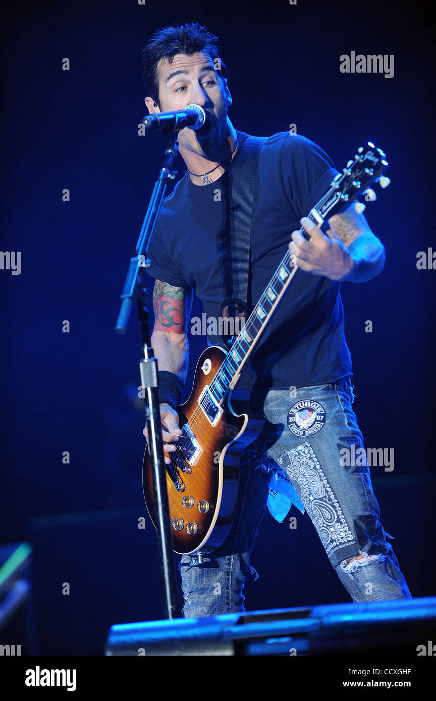 May 22, 2010 - Columbus, Ohio; USA - Singer SULLY ERNA of the band ...
