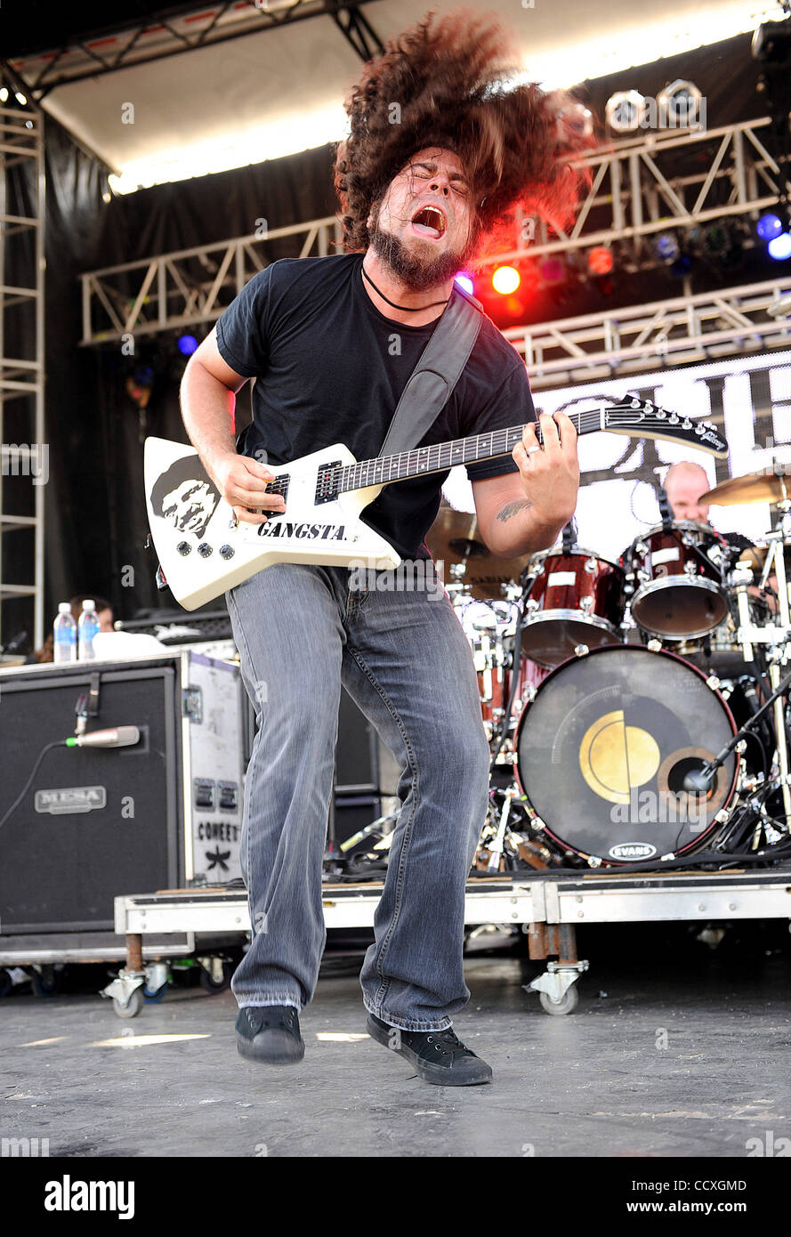 May 23, 2010 - Columbus, Ohio; USA - Singer / Guitarist CLAUDIO SANCHEZ ...