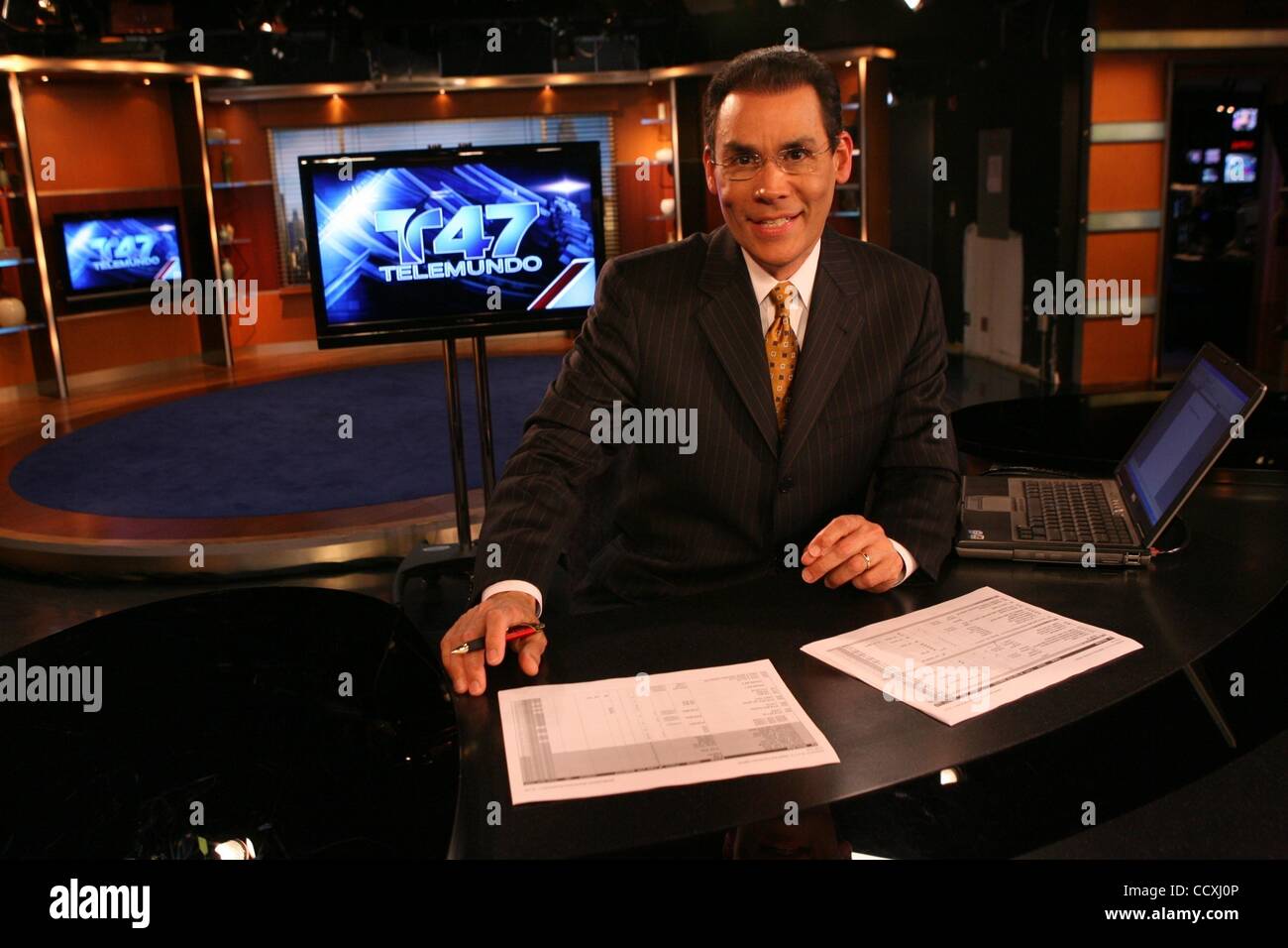 Telemundo news anchor hi-res stock photography and images - Alamy