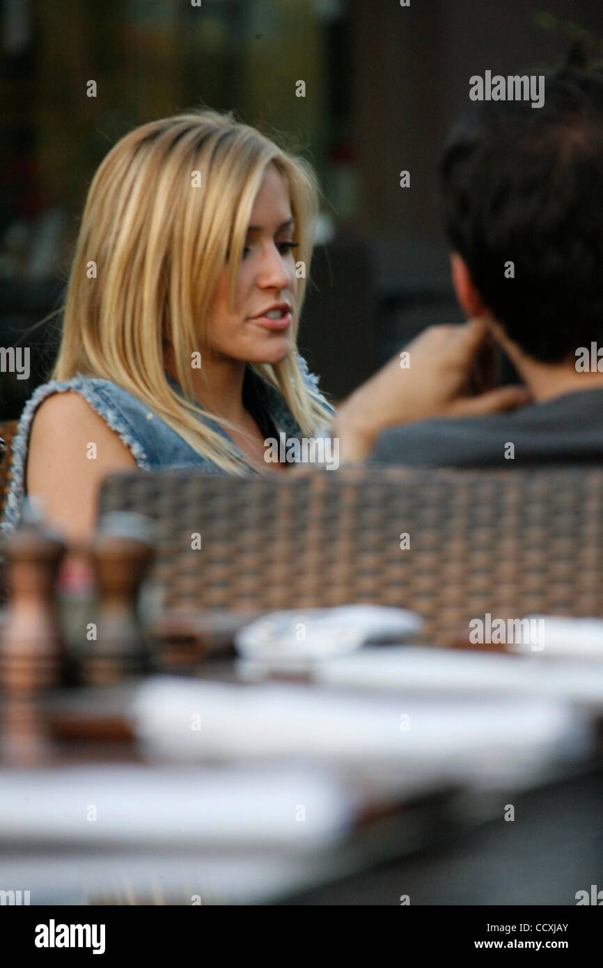 Kristin cavallari the hills hi-res stock photography and images - Alamy