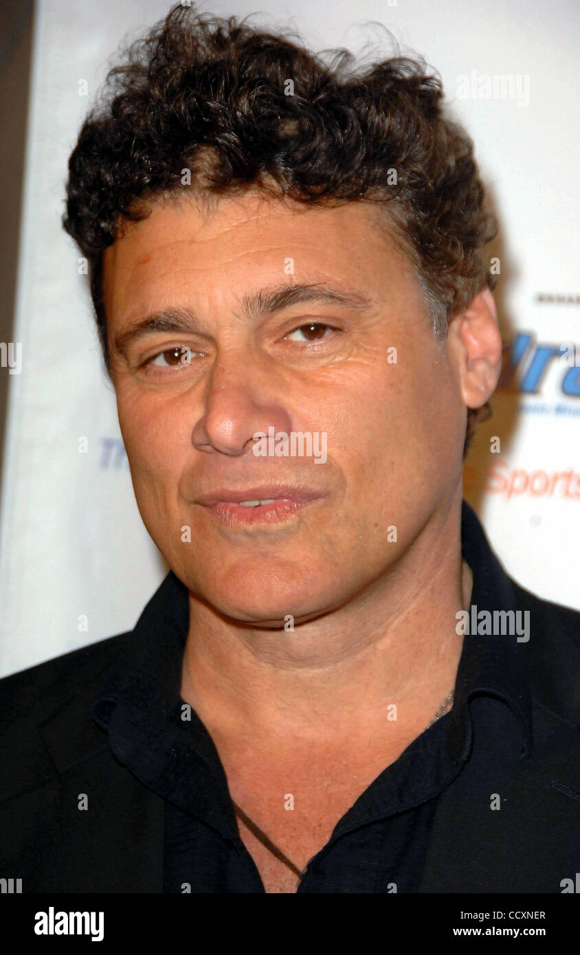 Steven beuer hi-res stock photography and images - Alamy