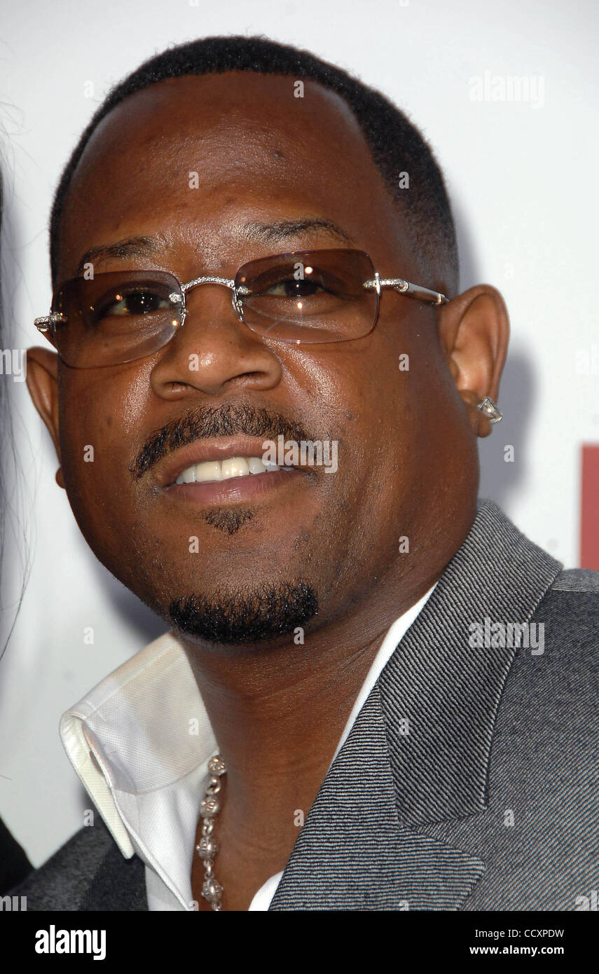 Martin lawrence death funeral world hi-res stock photography and images ...