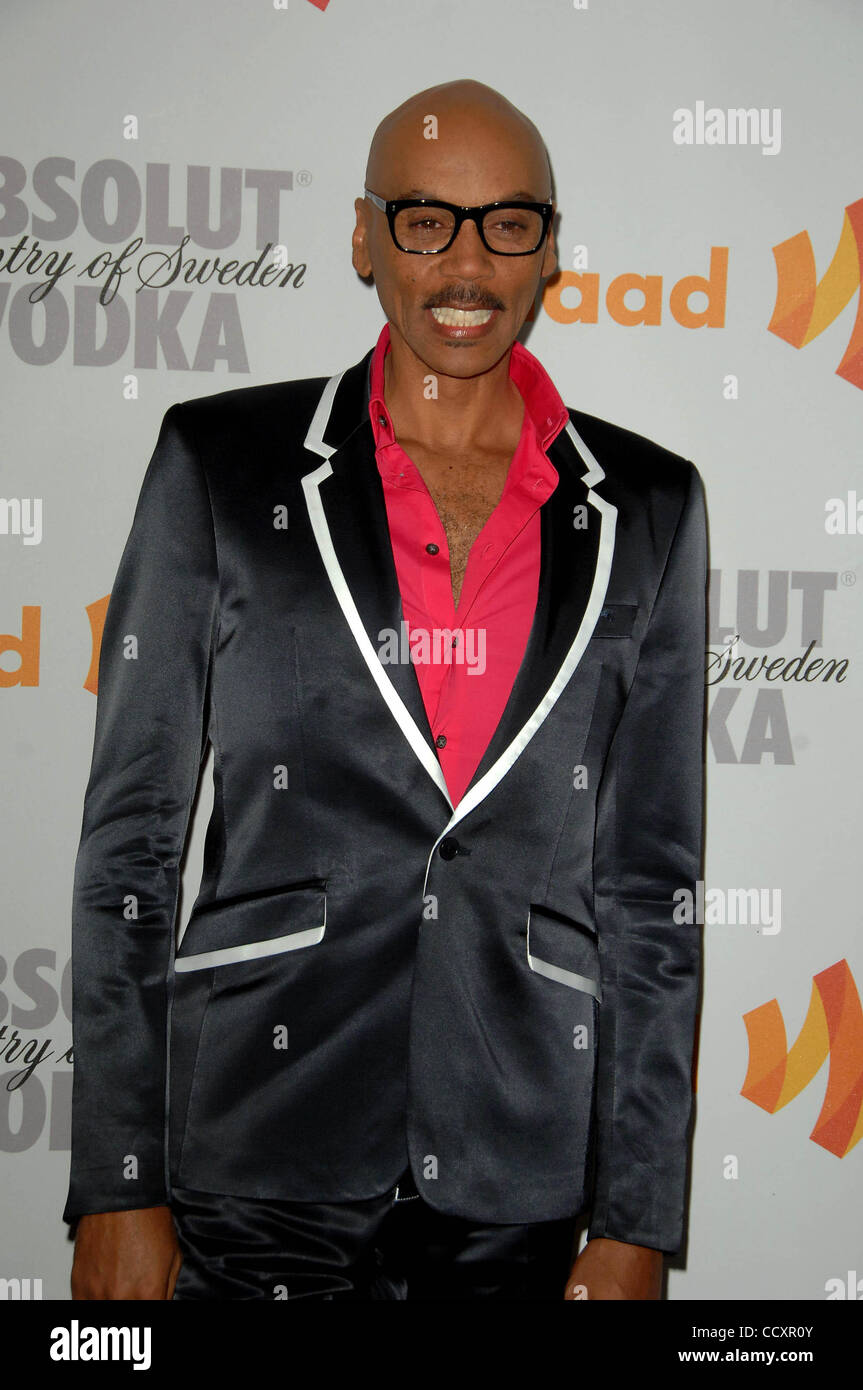 Apr. 17, 2010 - Los Angeles, California, U.S. - RUPAUL Attends The 21st ...