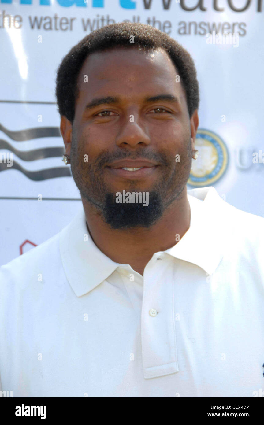 Apr. 19, 2010 - Los Angeles, California, U.S. - DEREK DEESE Attends The ...