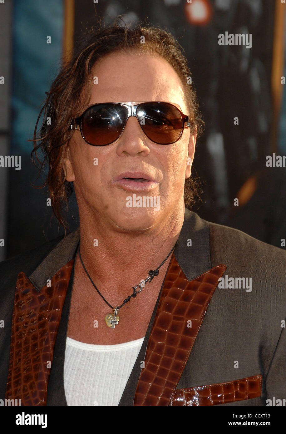 Apr. 26, 2010 - Los Angeles, California, U.S. - MICKEY ROURKE Attends ...