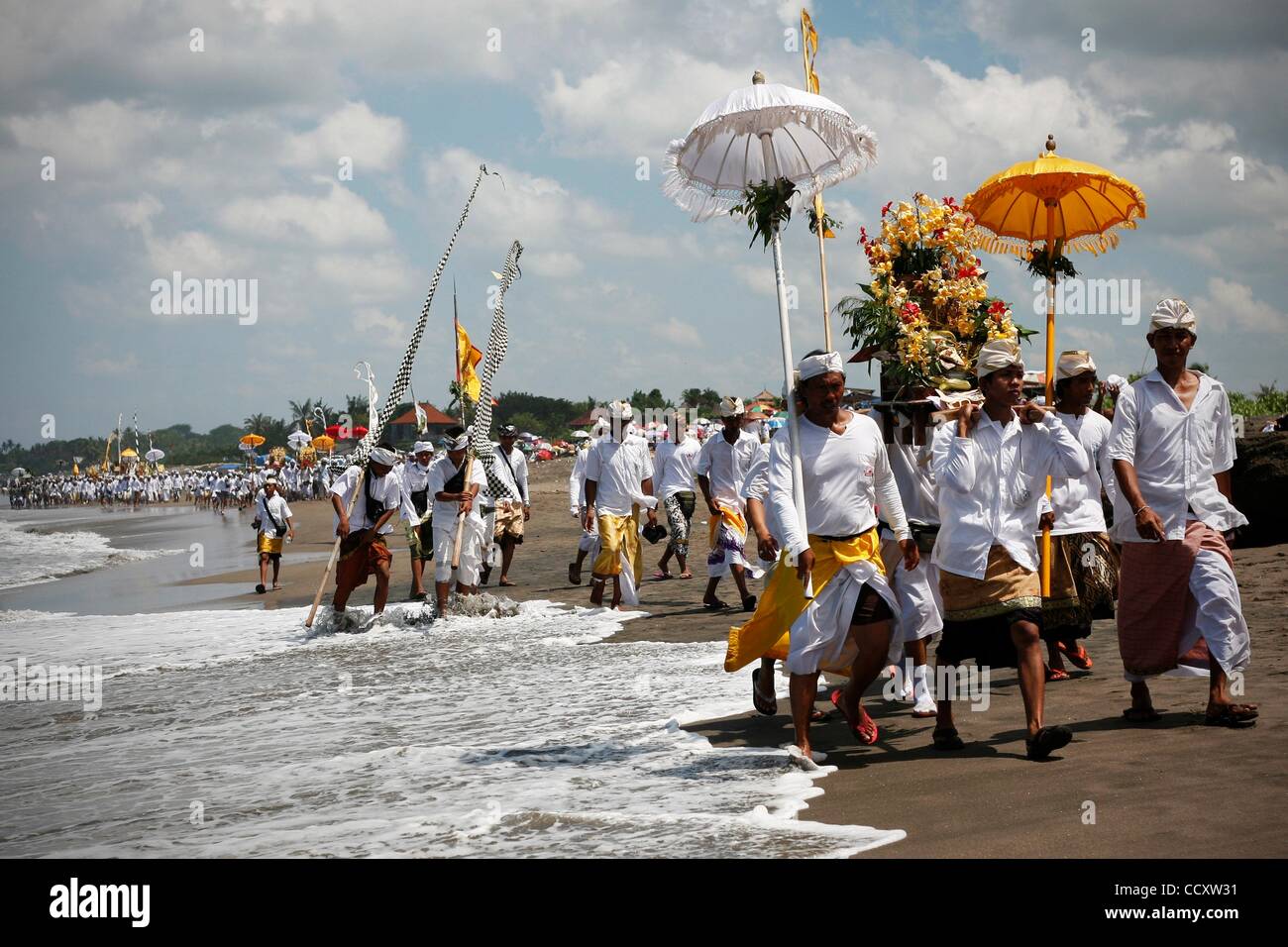 Mar 13, 2010 - Denpasar, Bali, Indonesia - Several Balinese Hindu ...