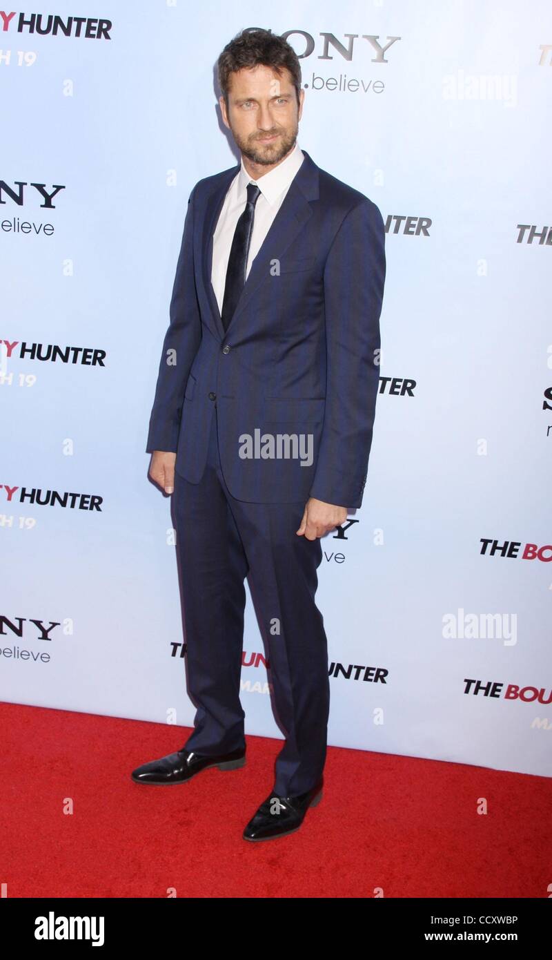 Mar 16, 2010 - New York, New York, USA - Actor GERARD BUTLER attends ...