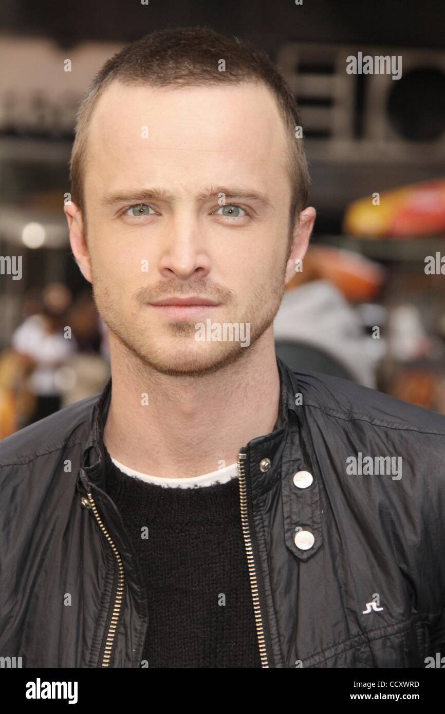 Mar 19, 2010 - New York, New York, USA - Actor AARON PAUL poses for ...