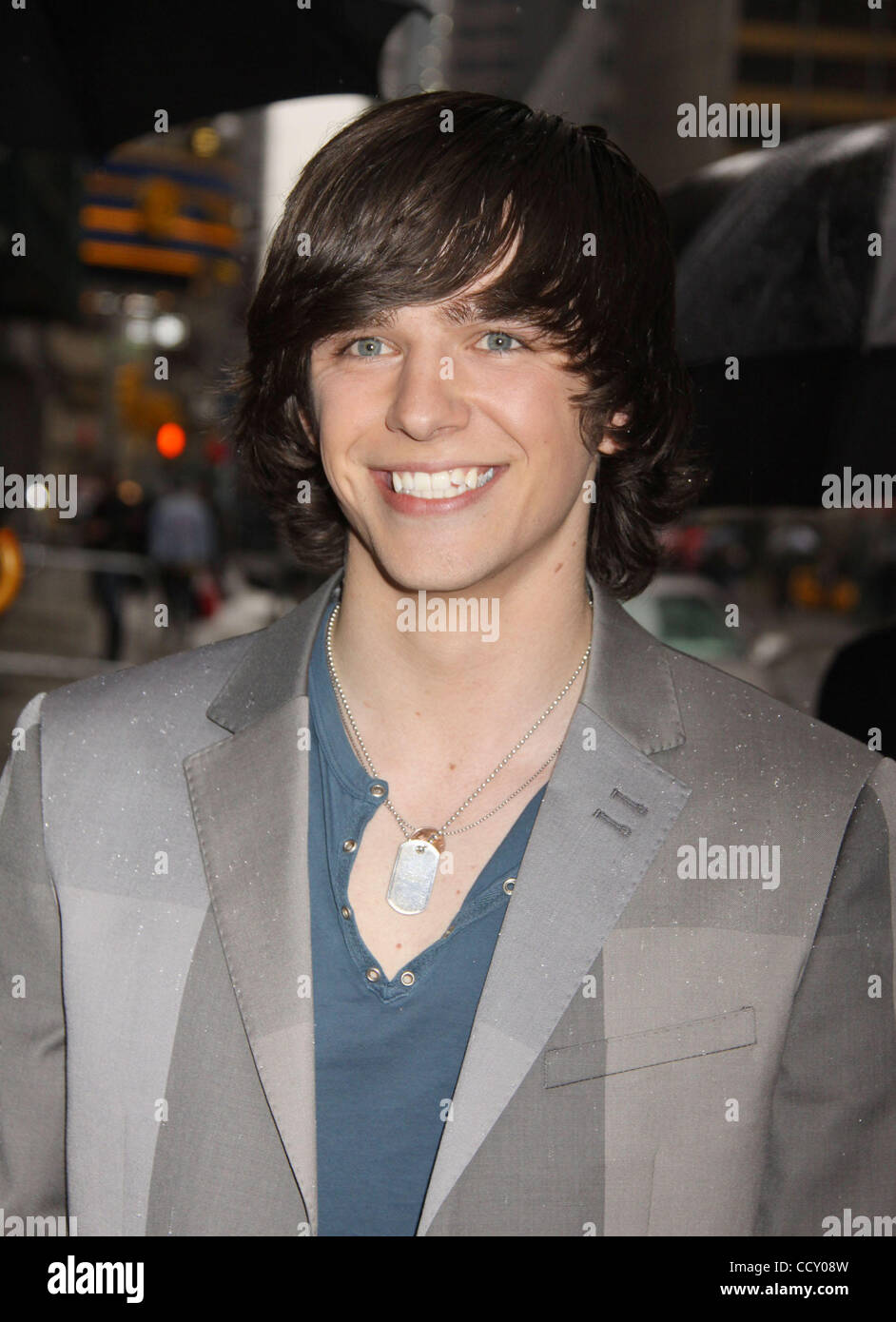 America Idol contestant TIM URBAN arrives for his appearance on 'The ...