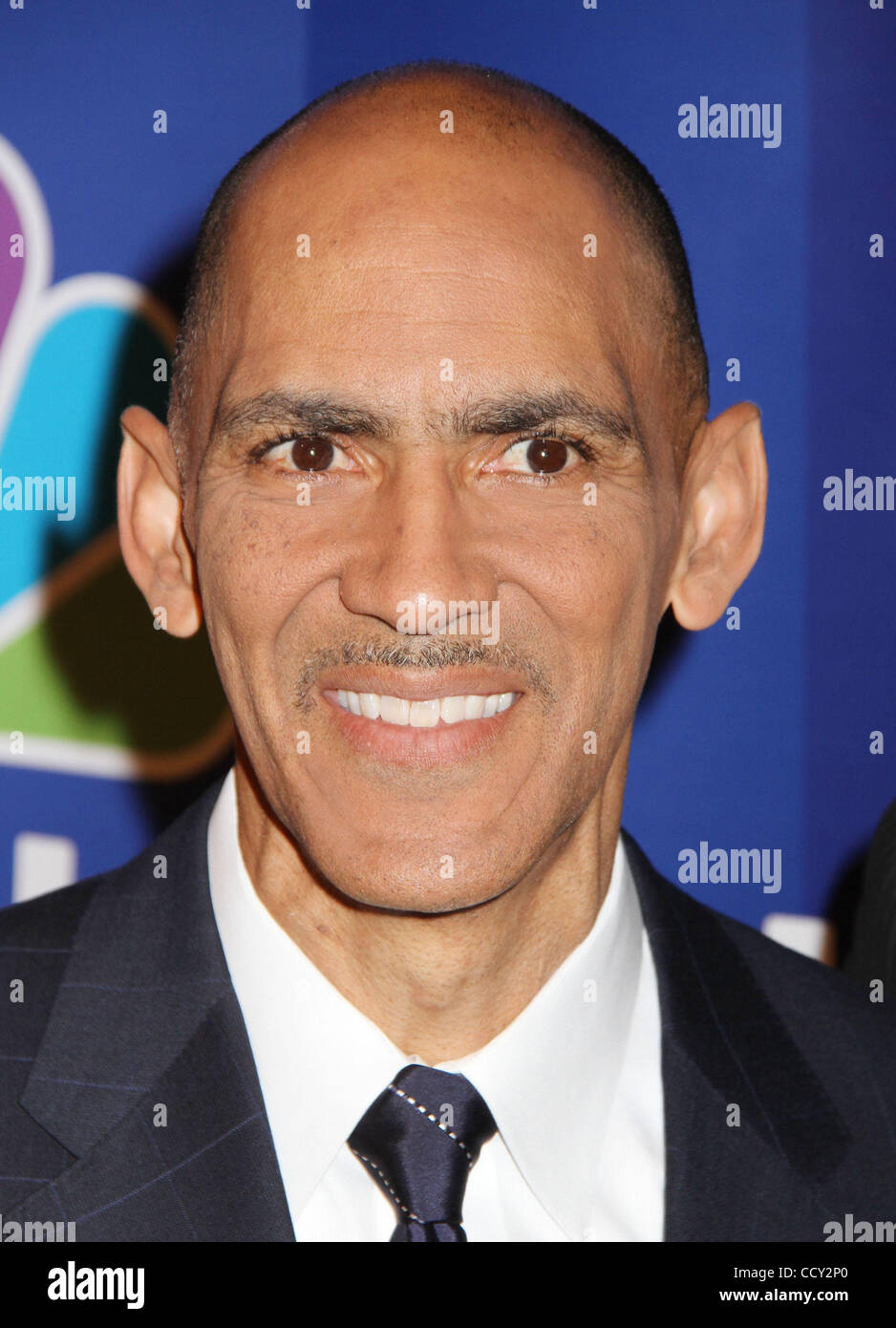 Tony dungy hi-res stock photography and images - Alamy