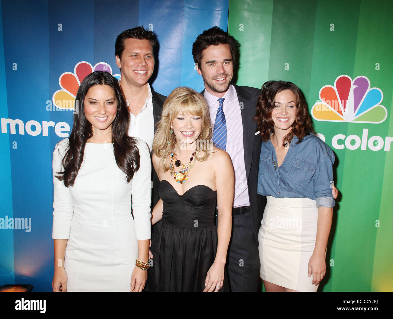 (L-R) Actors OLIVIA MUNN, MARY ELIZABETH ELLIS, CHRISTINE WOODS, HAYES ...