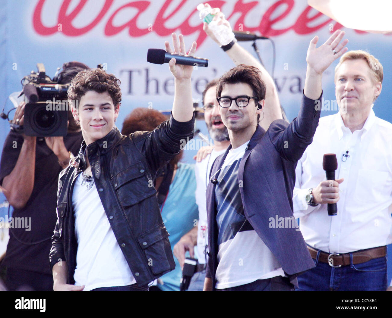 2010 From L R High Resolution Stock Photography and Images - Alamy