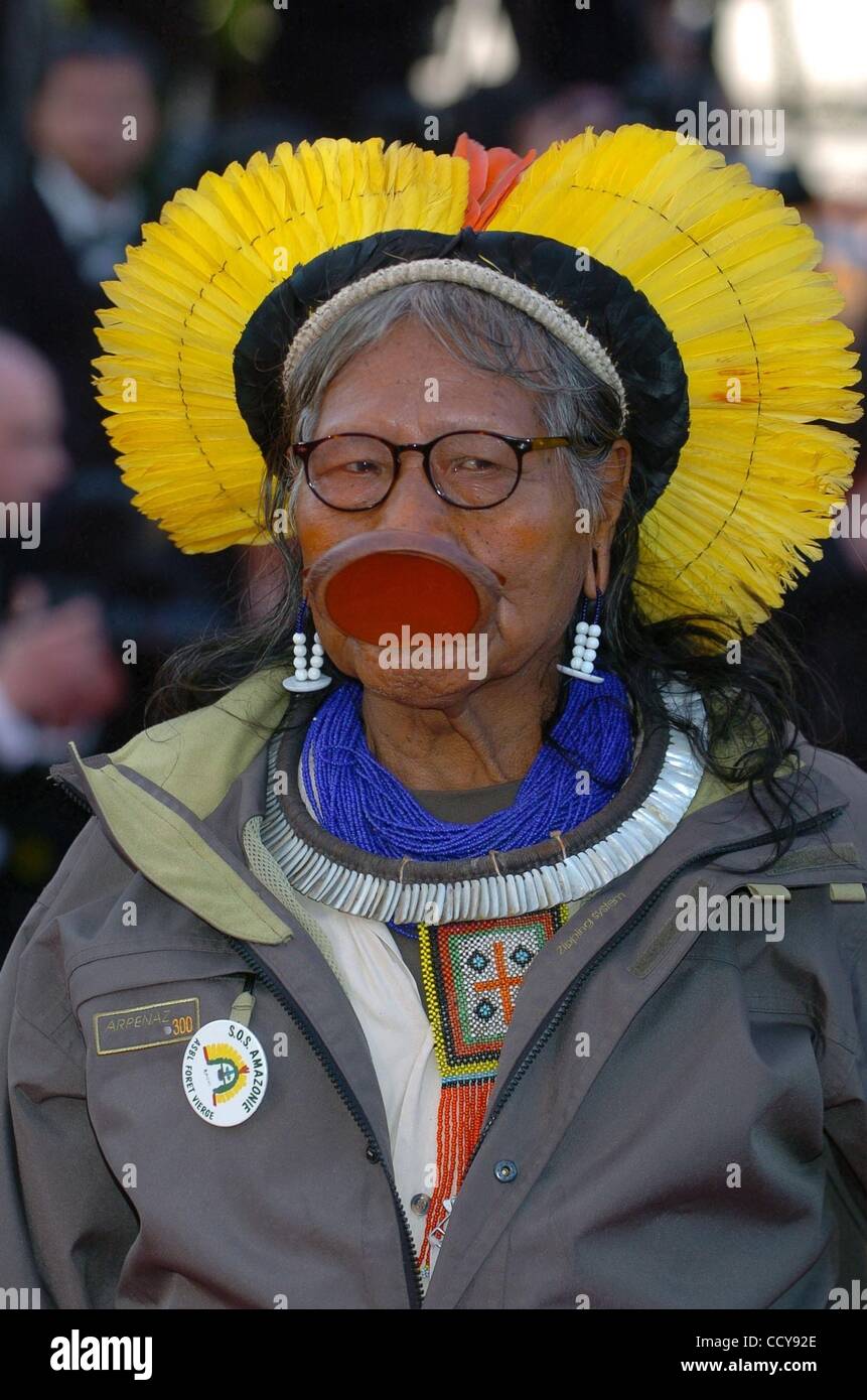 Chief raoni hi-res stock photography and images - Alamy