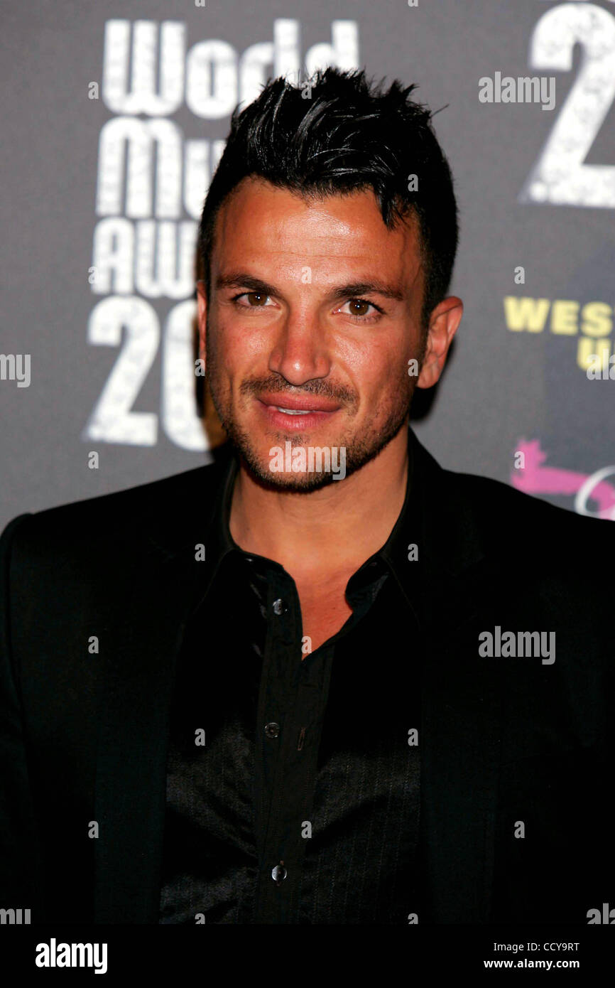 Peter andre 2010 hi-res stock photography and images - Alamy