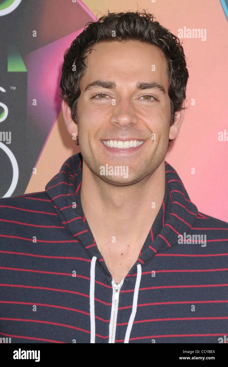 Mar 27, 2010 - Los Angeles, California, USA - Actor ZACHARY LEVI at the ...