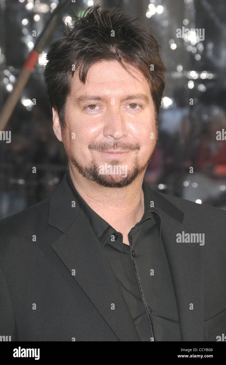 Aaron Sims High Resolution Stock Photography and Images - Alamy