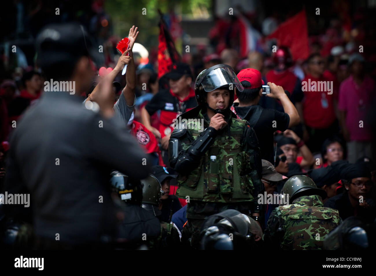 Apr 06, 2010 - Bangkok, Thailand - Thai Army soldier in anti riot gear ...