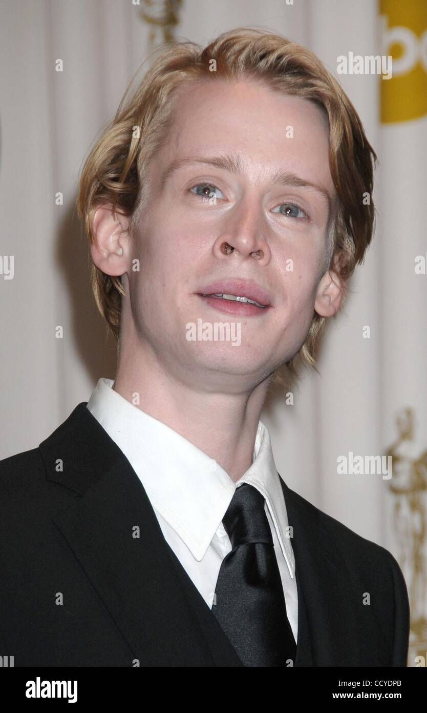 Macauley culkin hi-res stock photography and images - Alamy