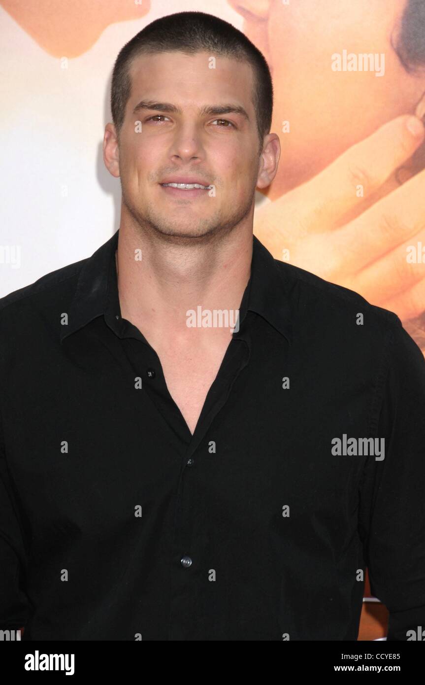 Mar 25, 2010 - Los Angeles, California, USA - Actress RICK MALAMBRI at ...