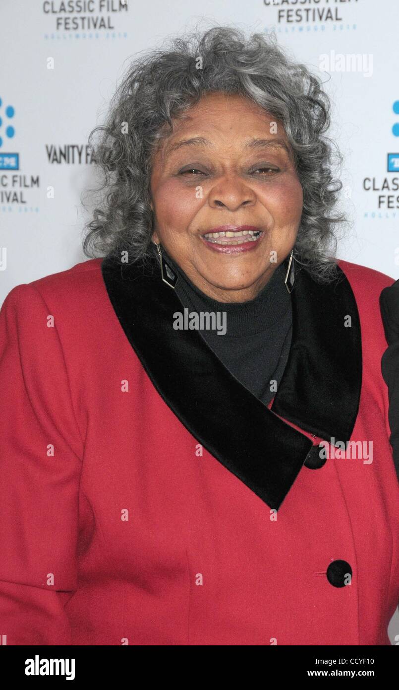 Juanita Moore – Juanita Moore Biography – BNVS