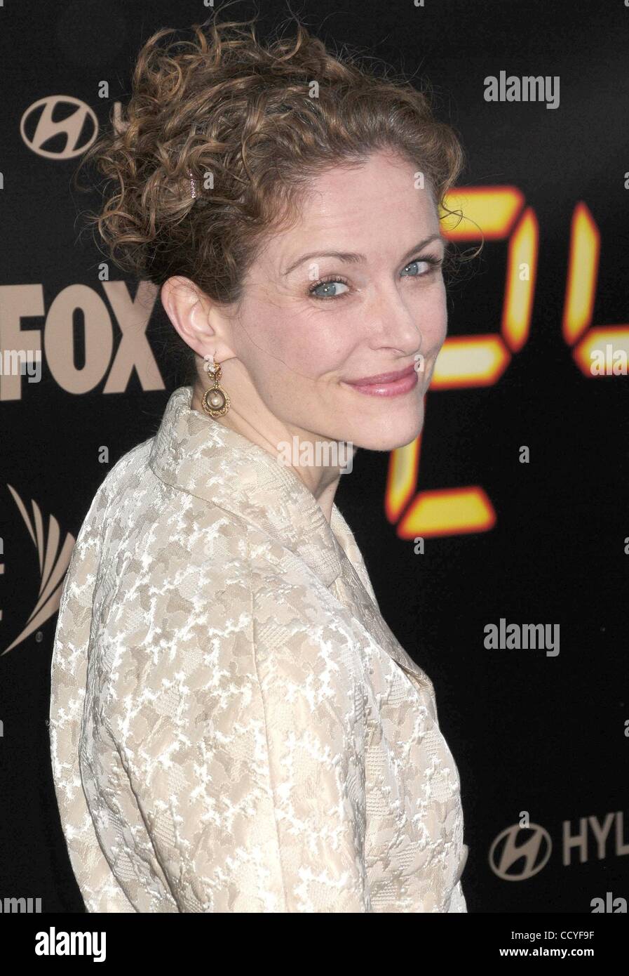Apr 30, 2010 - Los Angeles, California, USA - Actress LESLIE HOPE at ...