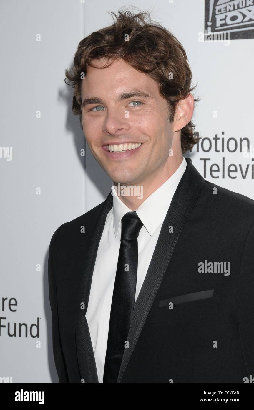 May 01, 2010 - Los Angeles, California, USA - Actor JAMES MARSDEN at ...