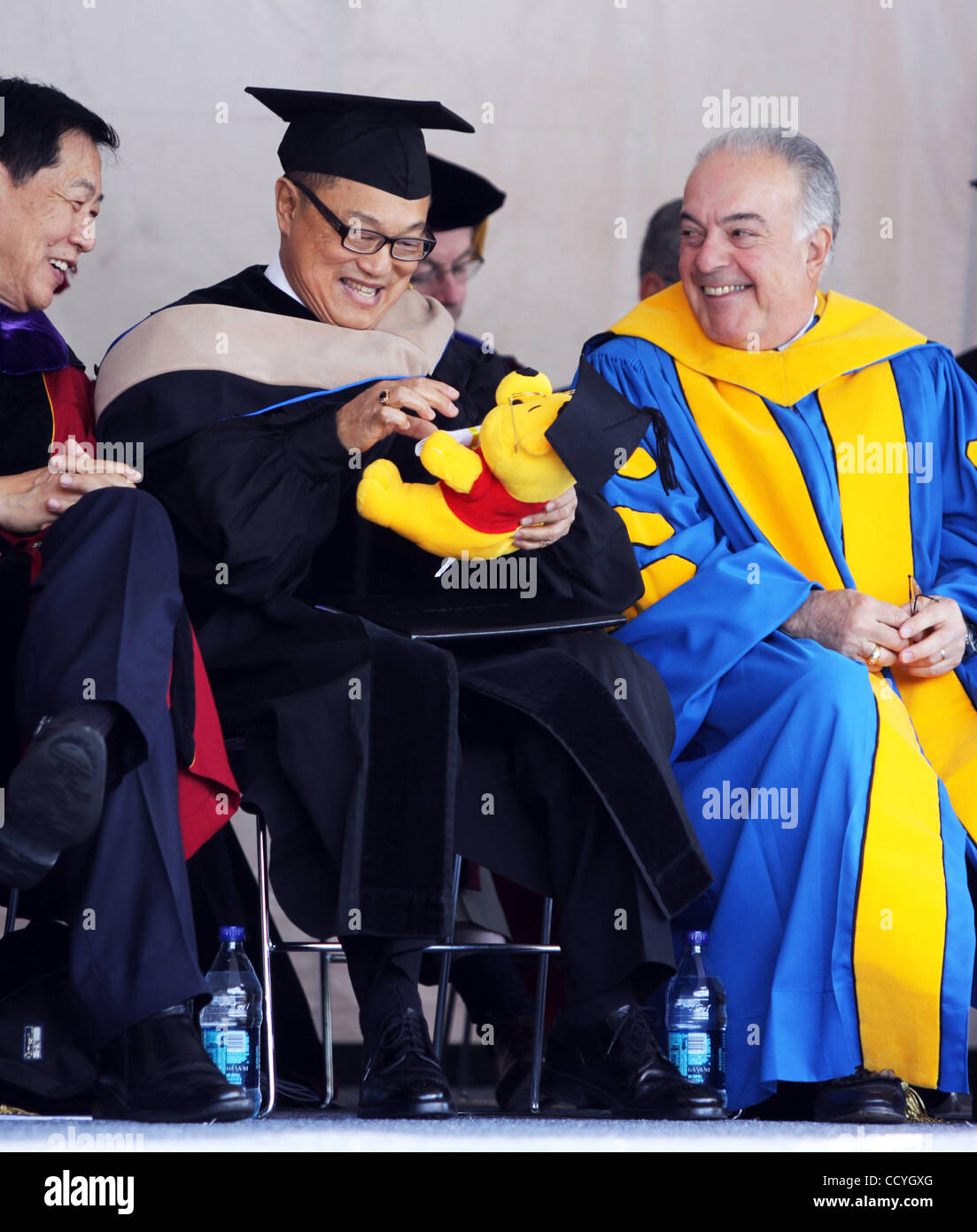HOWARD H. LEE, who was born in Taiwan, moved to the U.S. in 1975 and ...