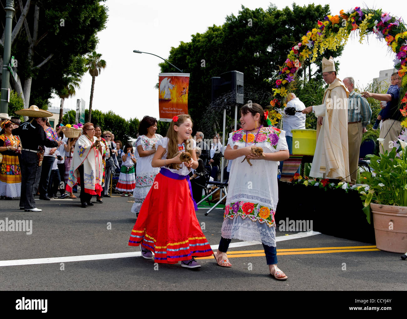 Cardinal roger mahony hi-res stock photography and images - Alamy