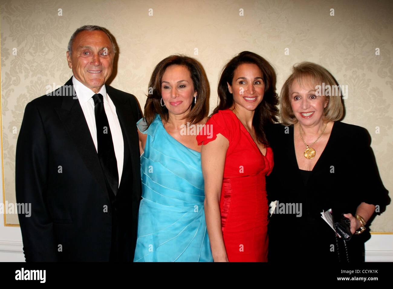 Elaina scotto and rosanna scotto hi-res stock photography and images ...