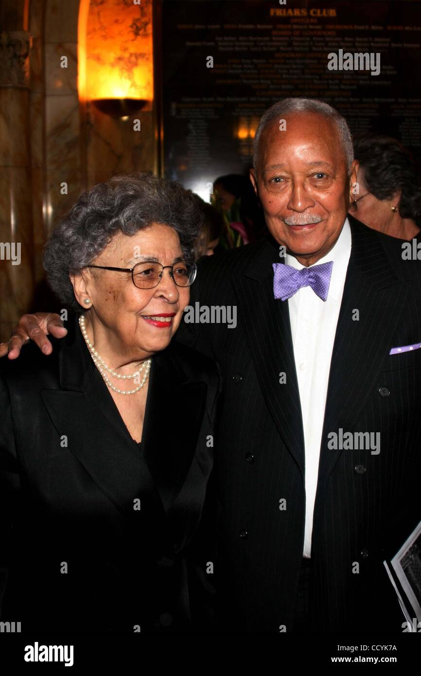 Joyce dinkins hi-res stock photography and images - Alamy