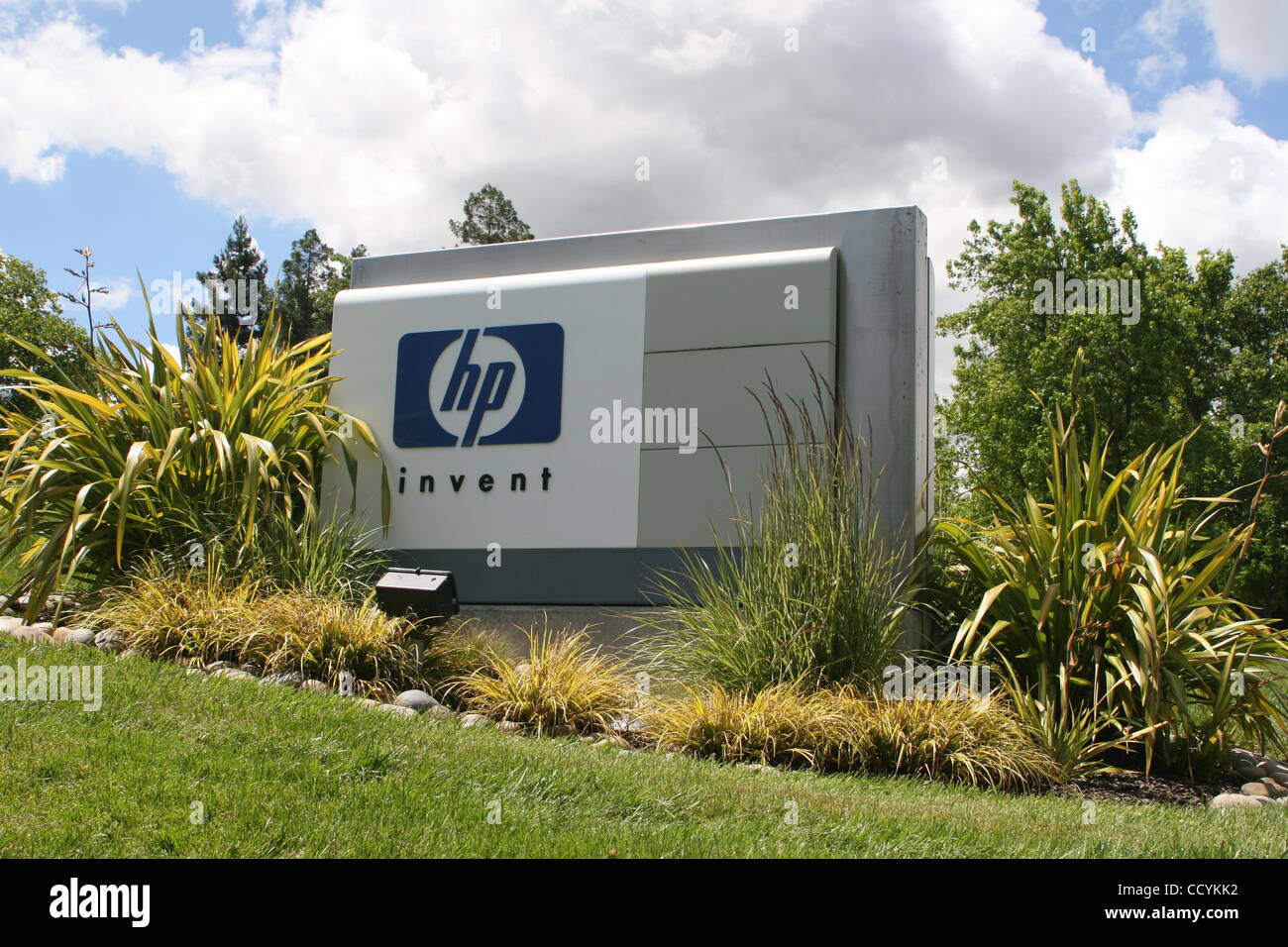 Hp share hi-res stock photography and images - Alamy