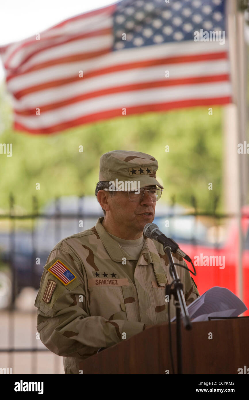 May 31, 2010 - McAllen, Texas, U.S. - Retired Lt. General RICARDO ...