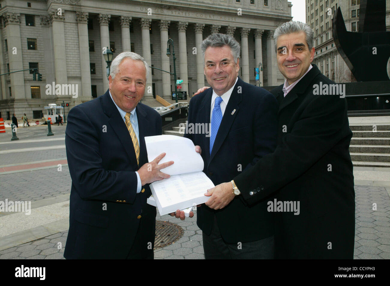 Peter king congressman hi-res stock photography and images - Alamy