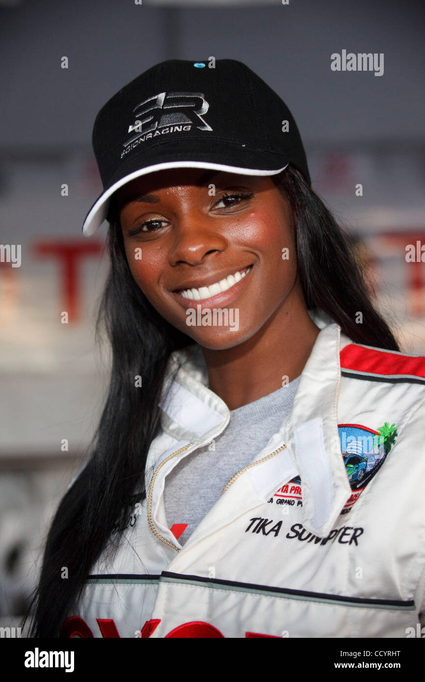 Apr 16, 2010 - Long Beach, California, USA - Actor TIKA SUMPTER (One ...