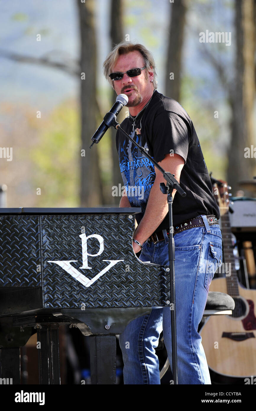 Phil vassar hi-res stock photography and images - Alamy