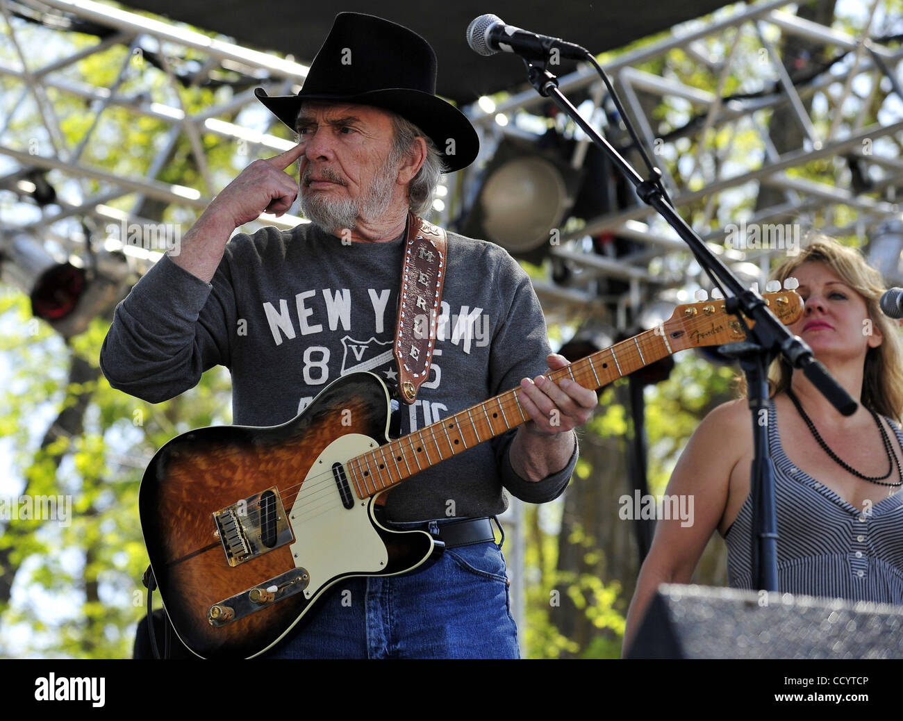 Country music legend Merle Haggard performed live at the Pozo Stampede ...
